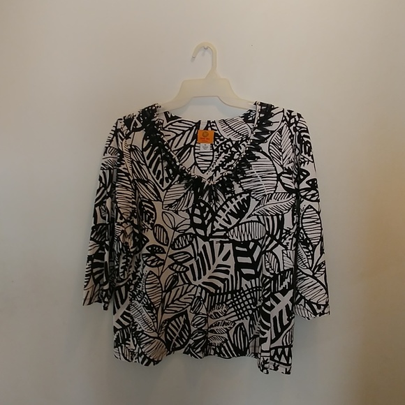 Ruby Rd. | Tops | Ruby Rd Womens Vneck Top | Poshmark